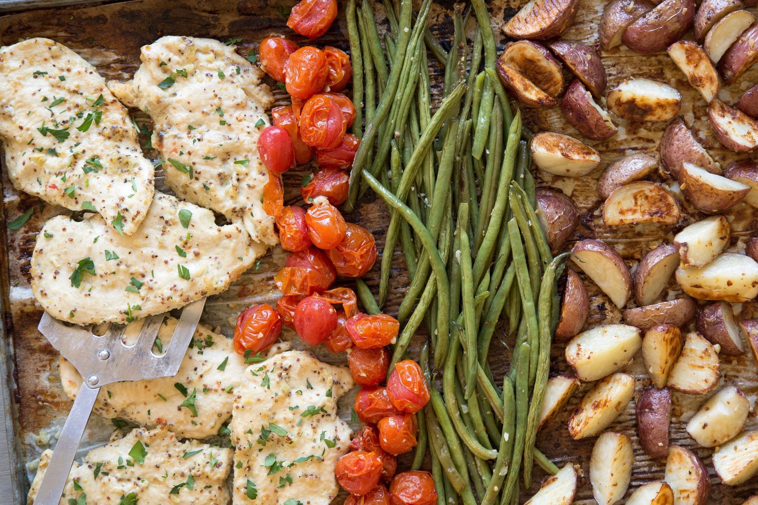 Sheet Pan Chicken With Potatoes Green Beans And Tomatoes Sheet Pan Chicken With Potatoes Green Beans And Tomatoes