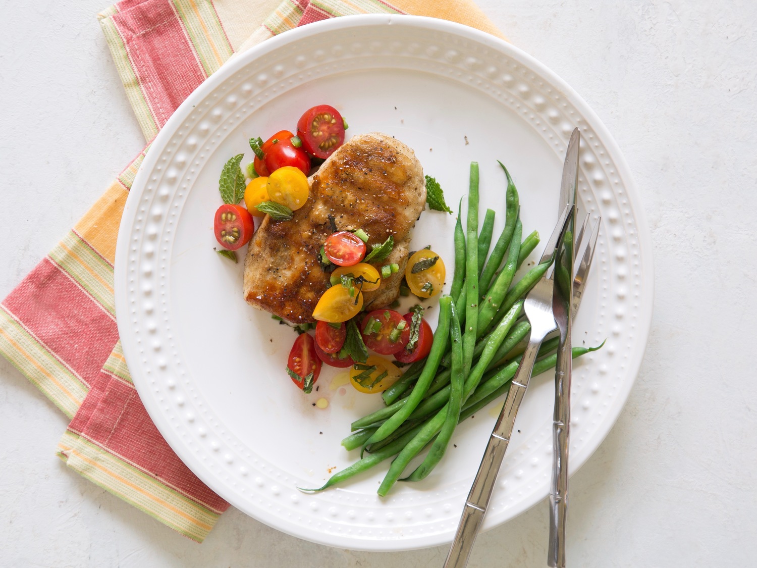 Grilled Chicken and Tomato Topping